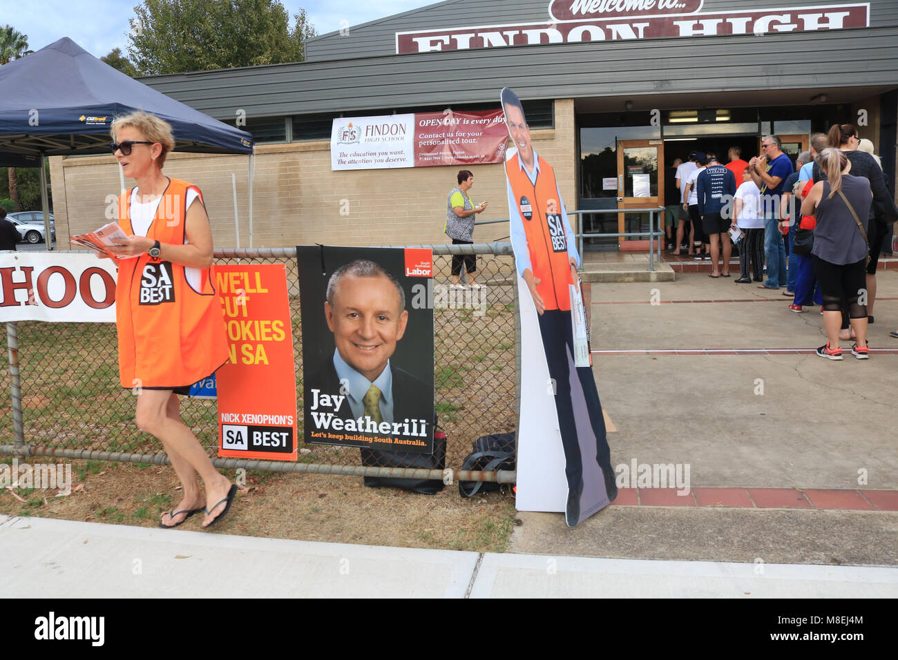 Australian parliament seats hi-res stock photography and images - Alamy
