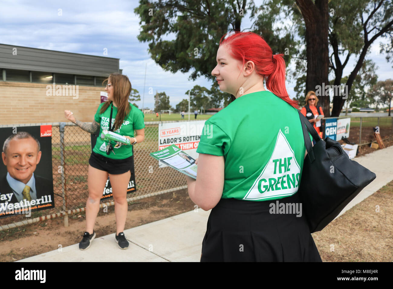 Polling booth australia hi-res stock photography and images - Alamy