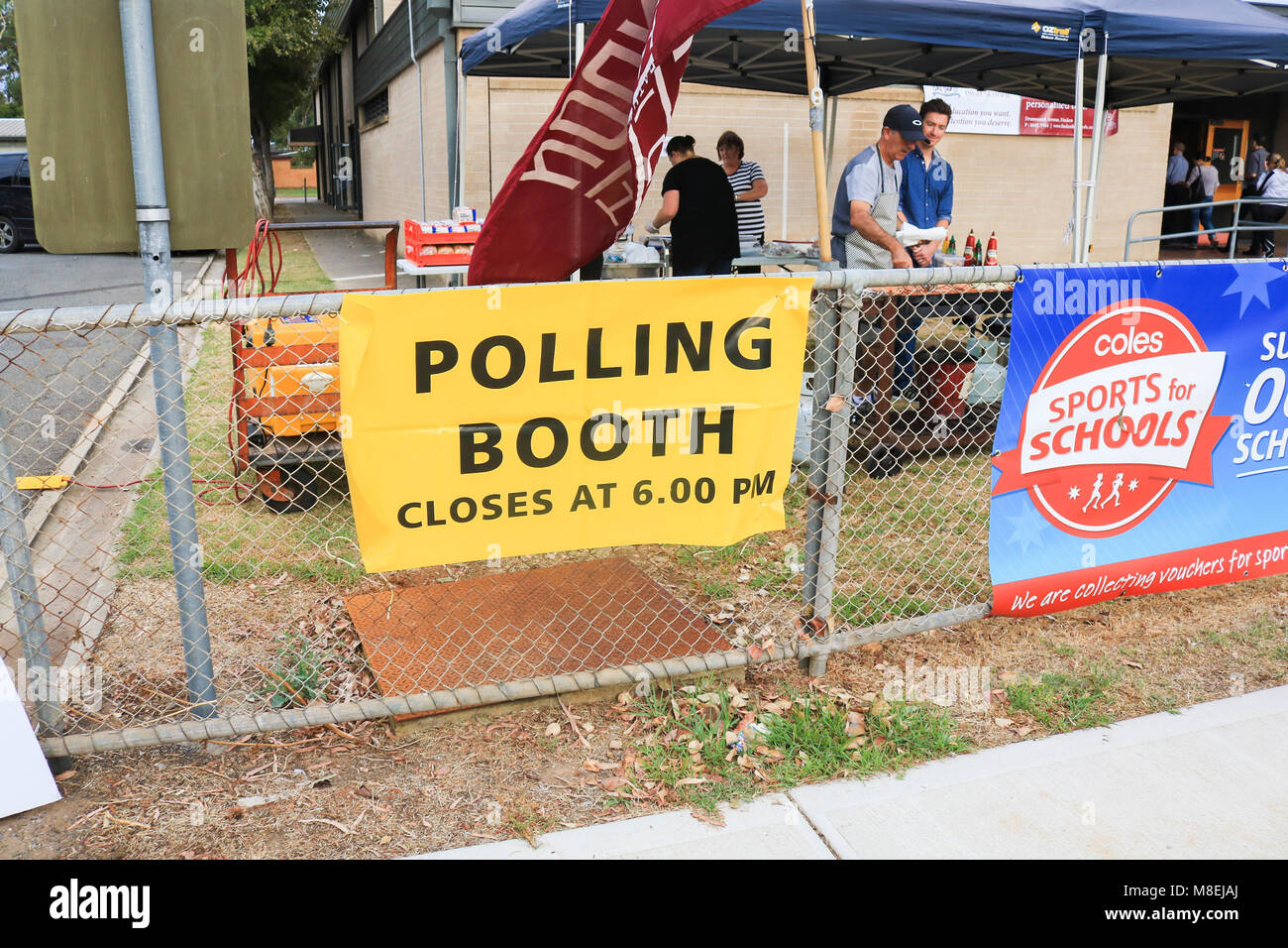 Polling booth australia hi-res stock photography and images - Alamy
