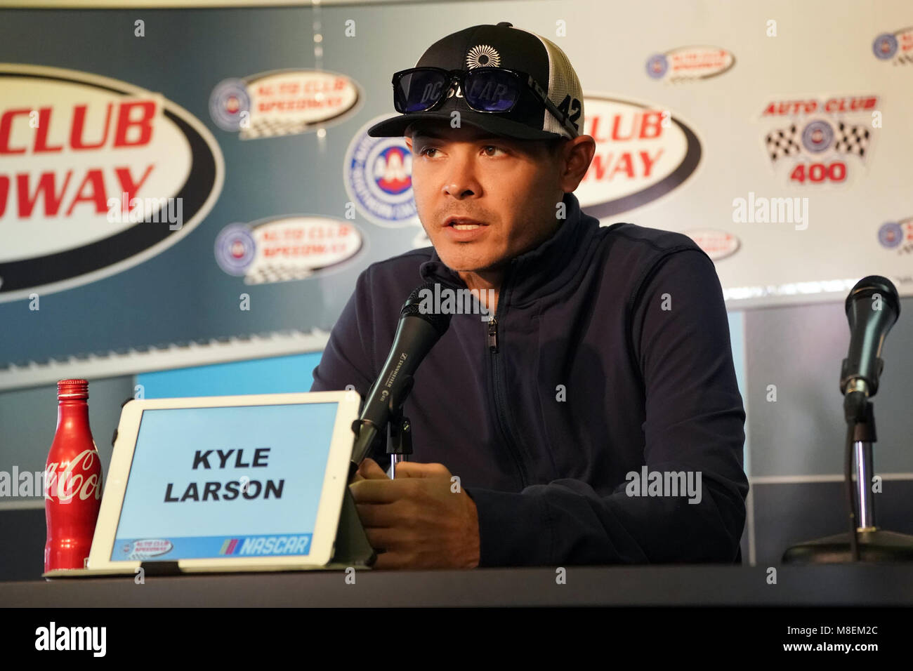 Nascar driver kyle larson hi-res stock photography and images - Alamy