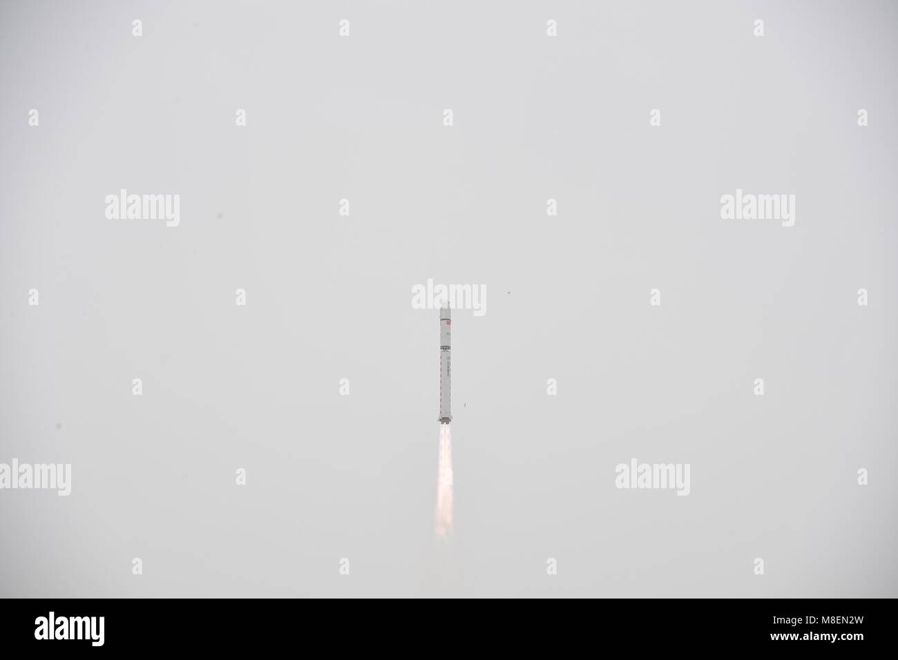 Long march 10 rocket hi-res stock photography and images - Alamy