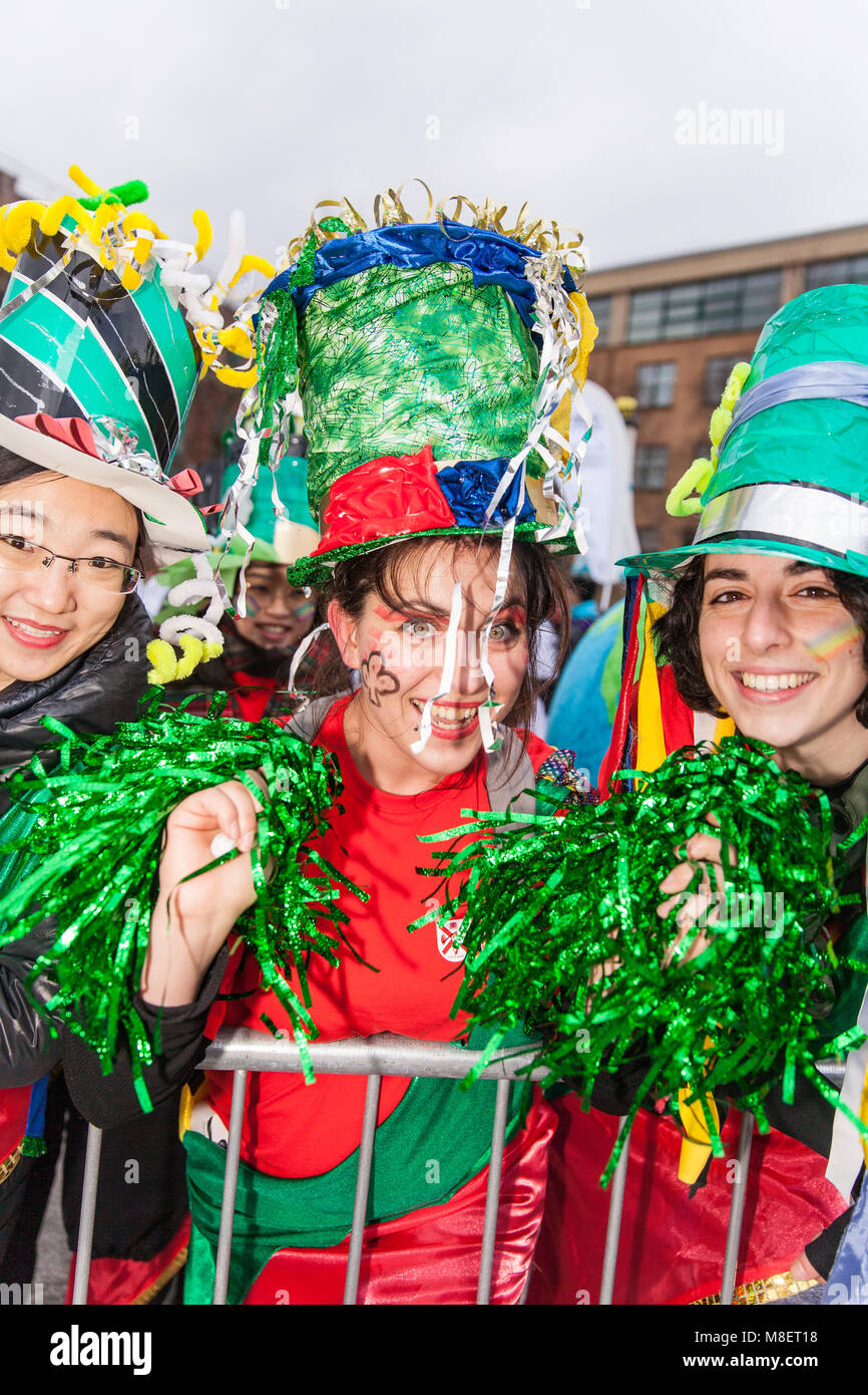 Irish puppets hi-res stock photography and images - Alamy