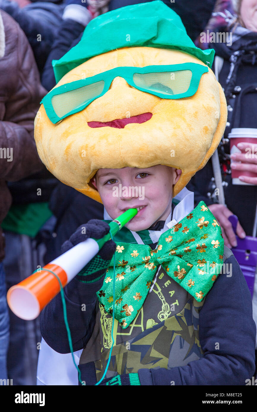 Belfast green ireland irish parade shamrocks st patricks day hi-res ...