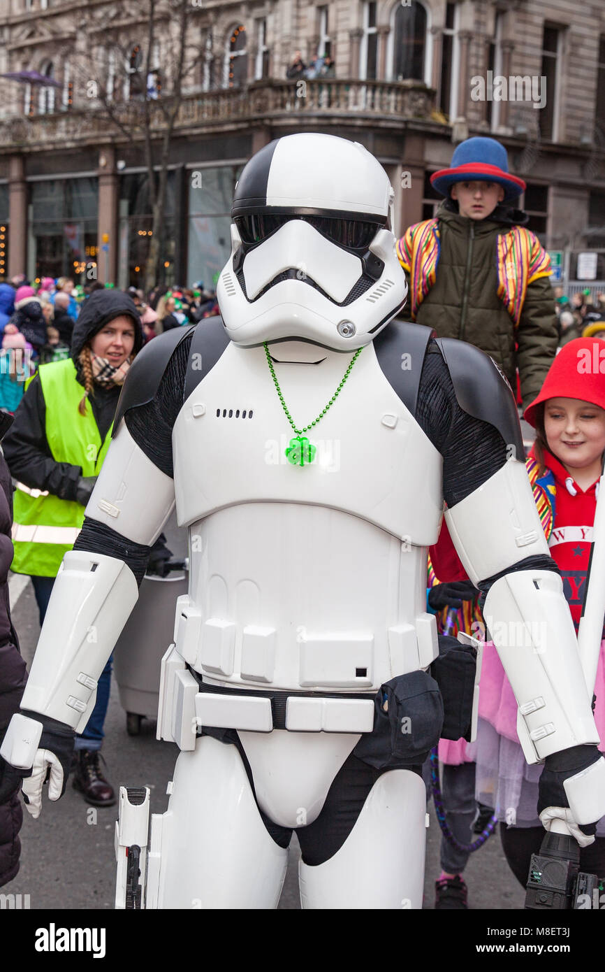 Irish puppets hi-res stock photography and images - Alamy