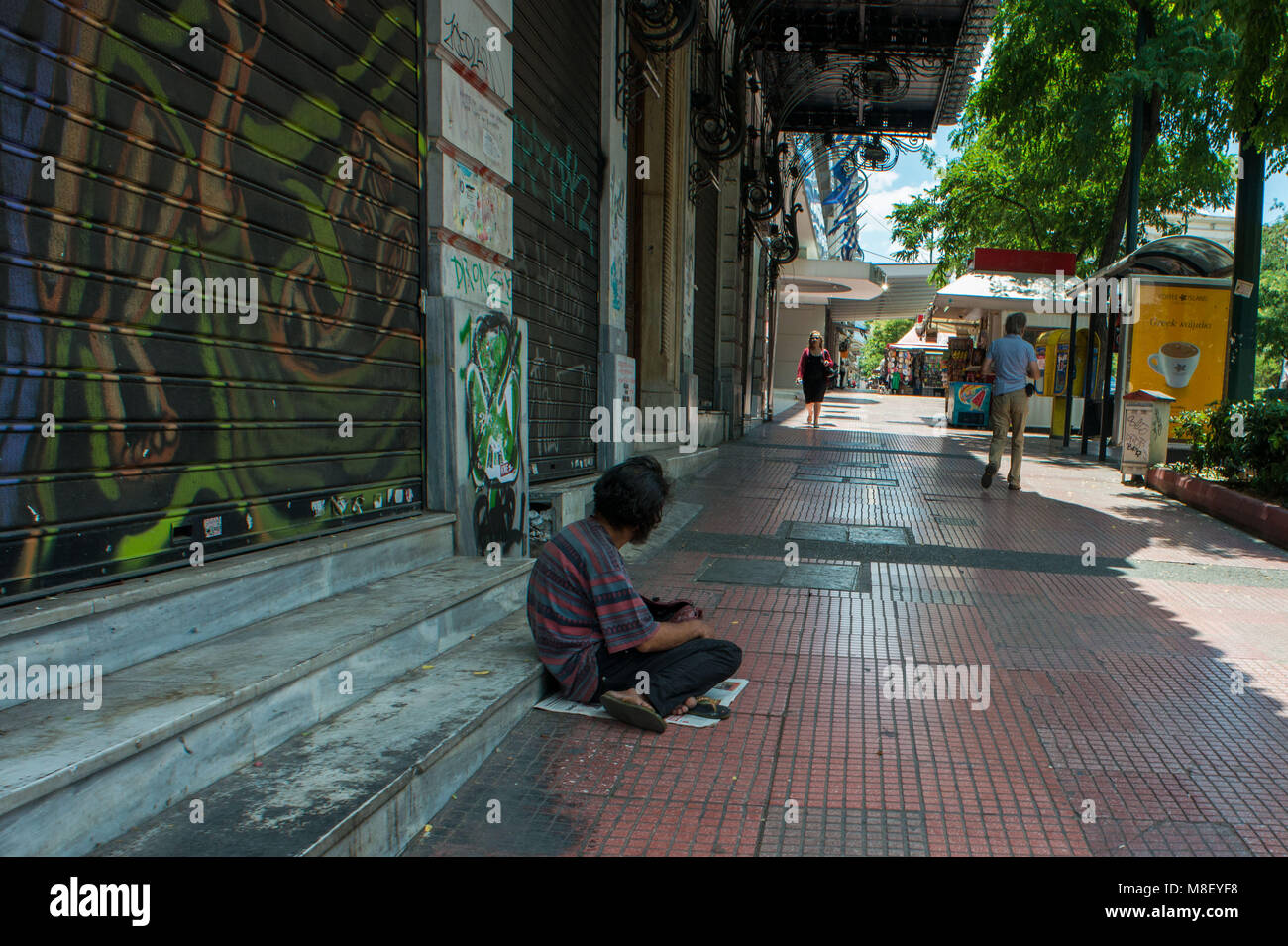 Poverty greece hi-res stock photography and images - Alamy