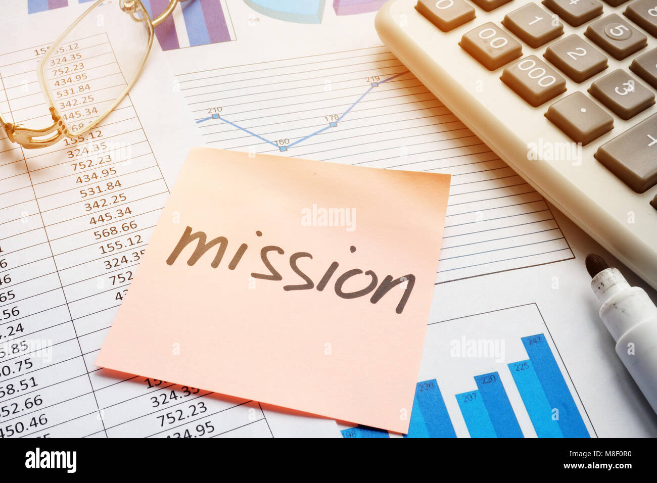 Mission vision strategy hi-res stock photography and images - Alamy