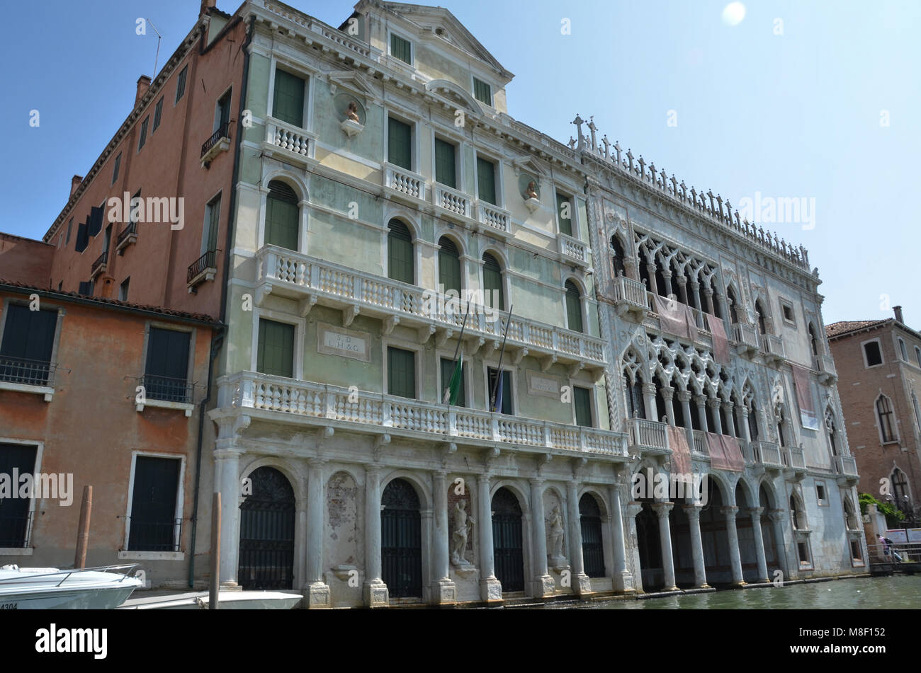 Canalside Houses Venice Stock Photo - Alamy