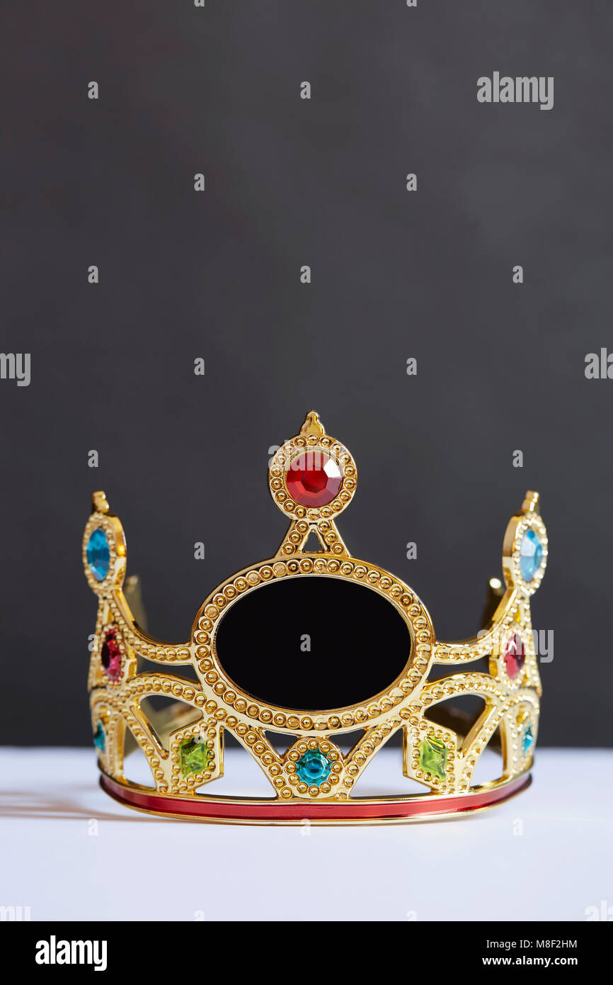 Fake crown hi-res stock photography and images - Alamy
