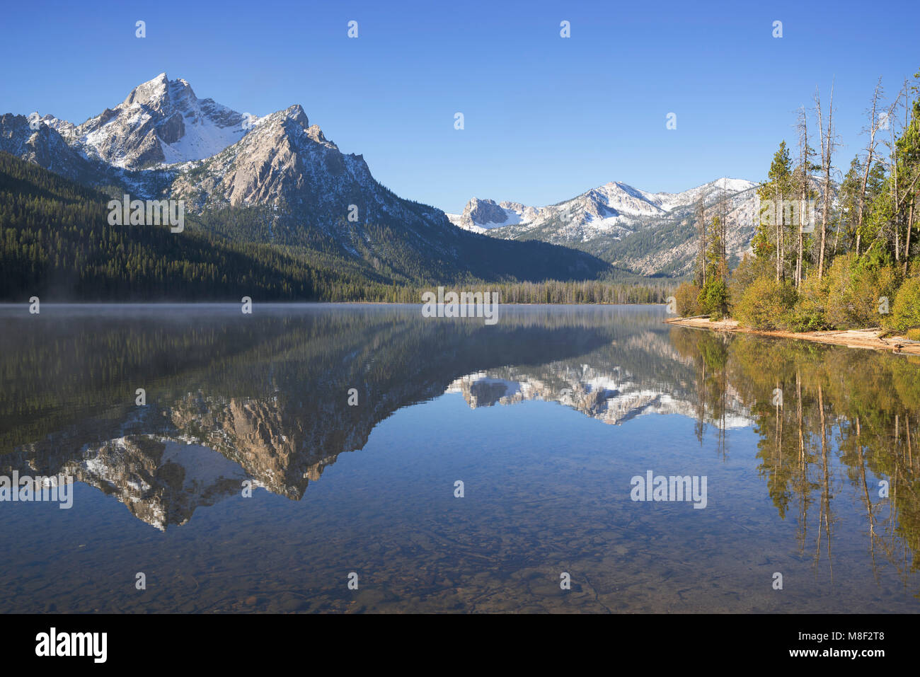 Sawtooth mountain range hi-res stock photography and images - Alamy