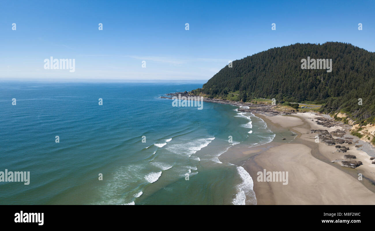Aerial view oregon coast hi-res stock photography and images - Alamy