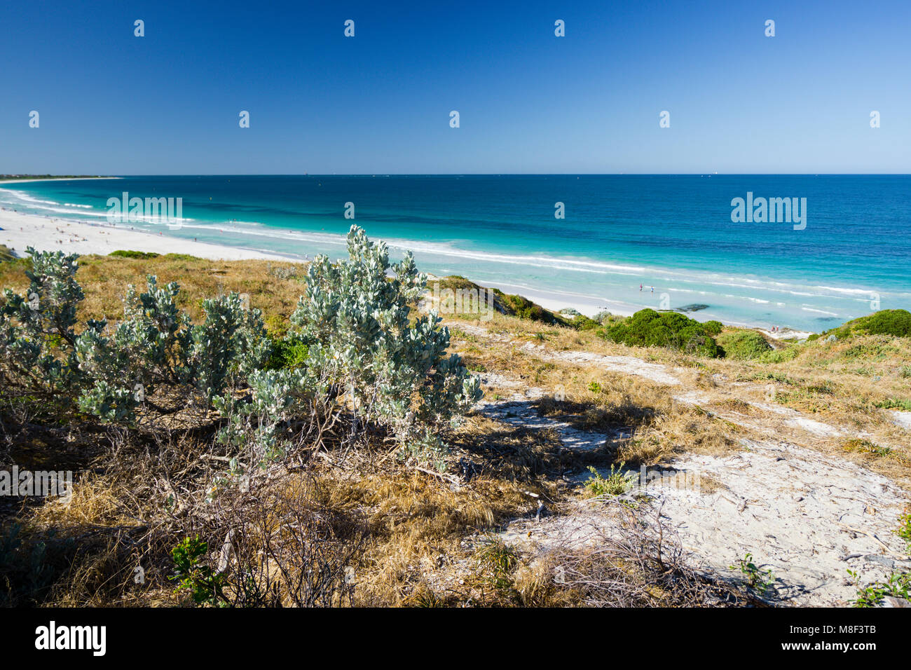 Coastal dunes and ocean views from Mullaloo Beach north of Perth ...