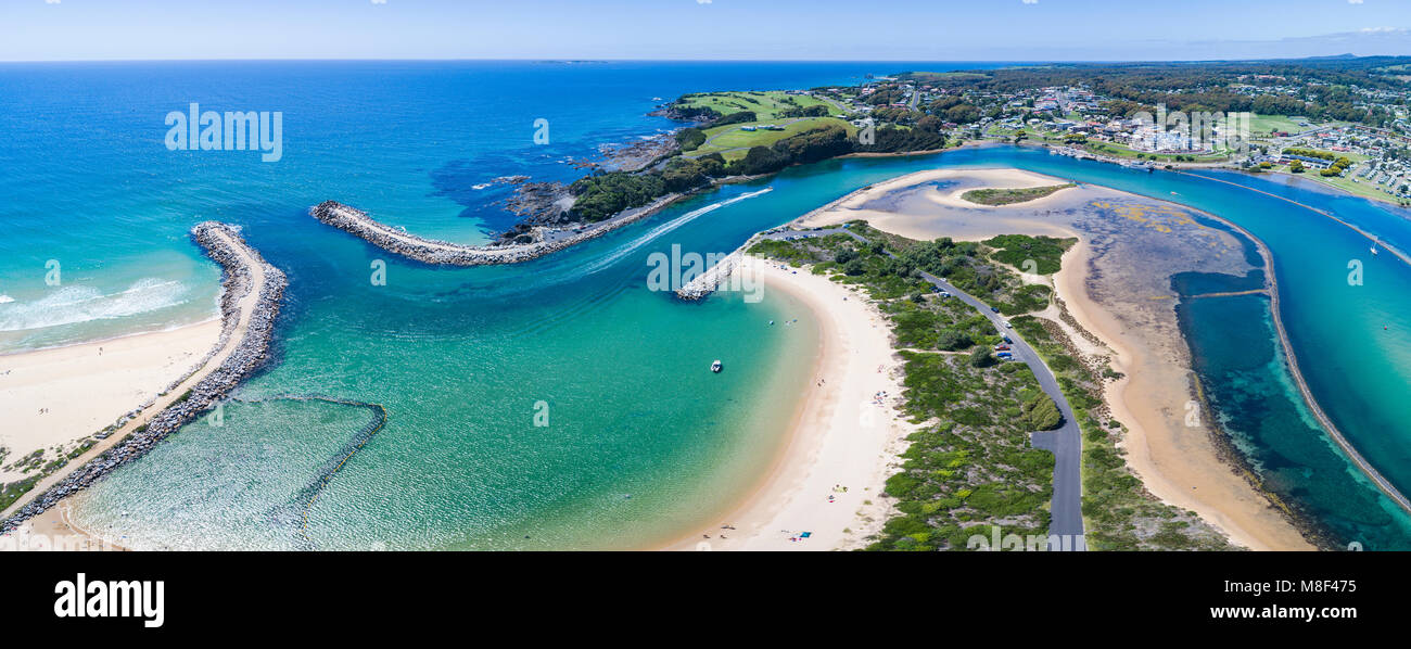 Australia, New South Wales, Narooma, Harbour and lagoon Stock Photo - Alamy