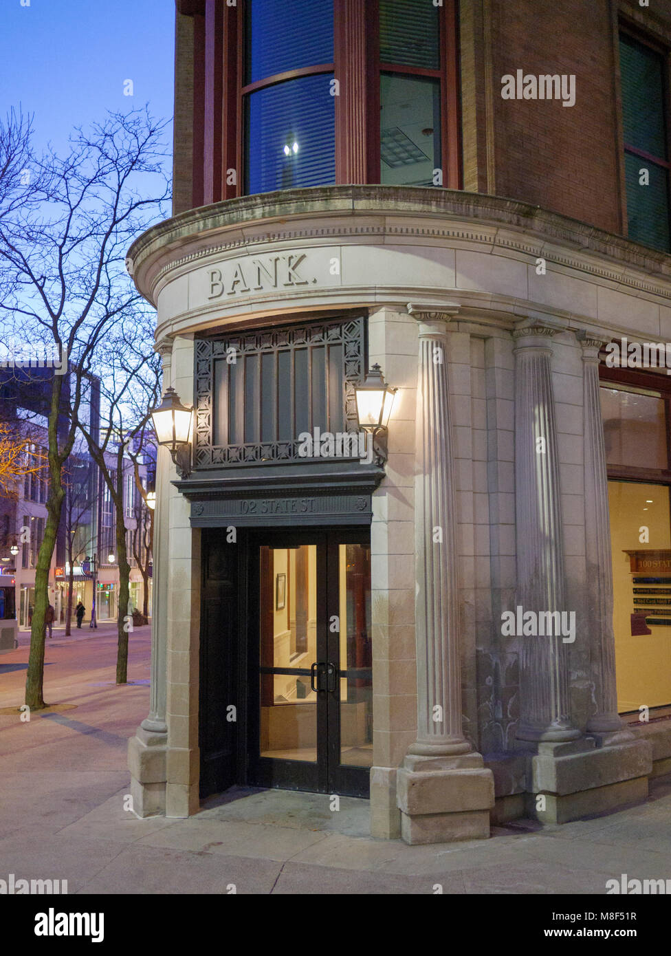 'state street' bank hi-res stock photography and images - Alamy