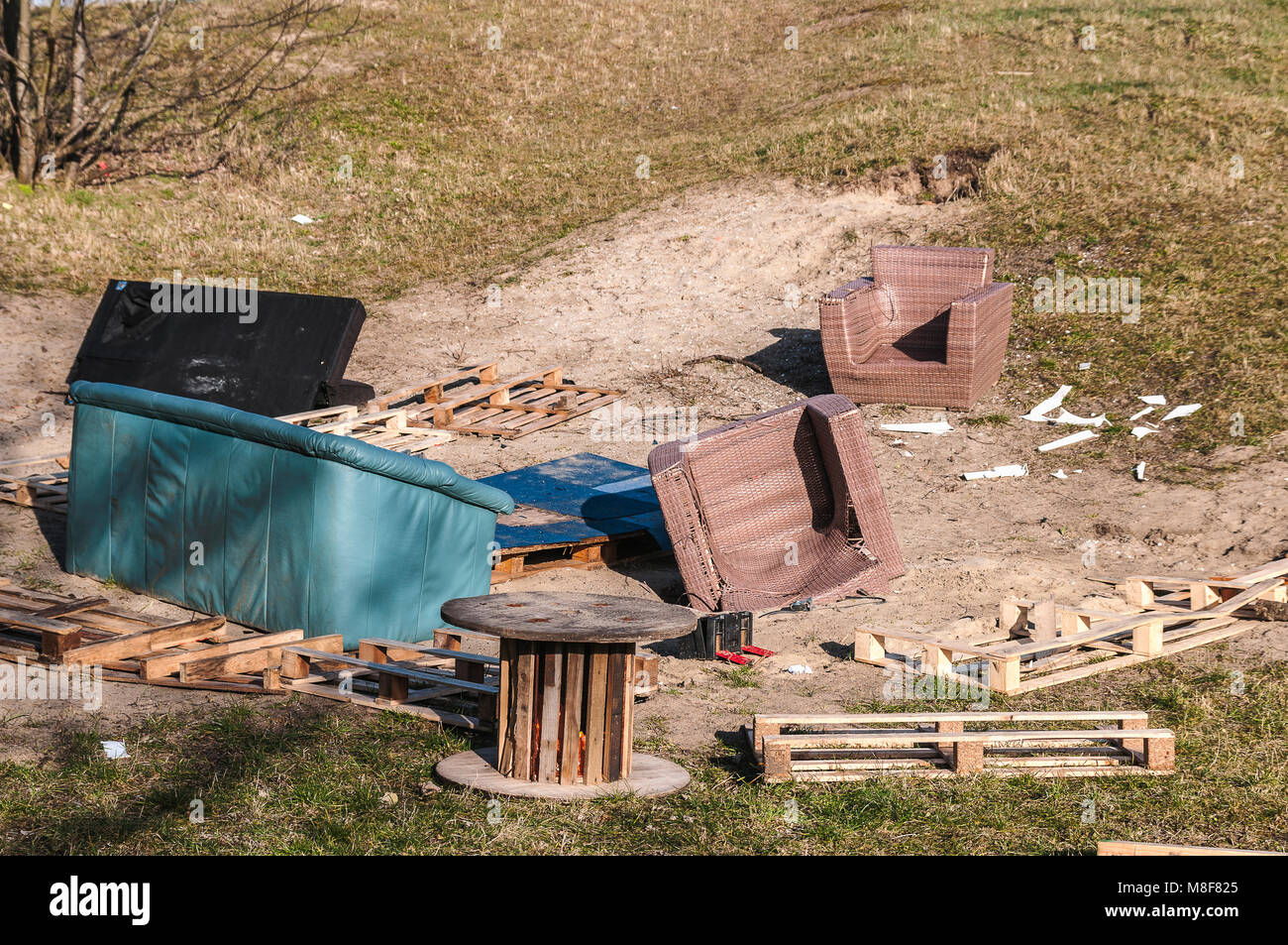 Broken chairs wooden hi-res stock photography and images - Alamy