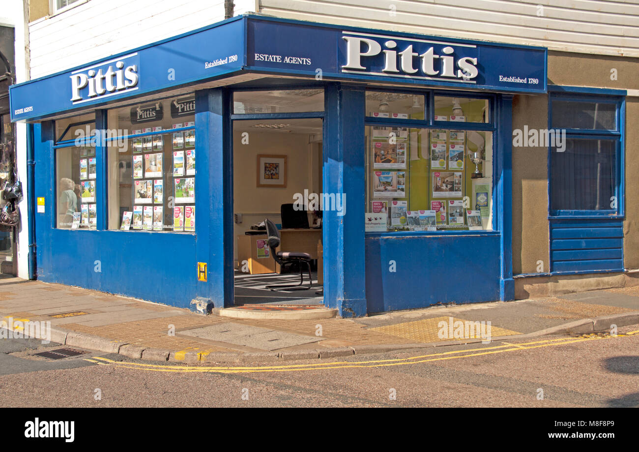 Sandown, Estate Agents, Isle of Wight, England Stock Photo - Alamy
