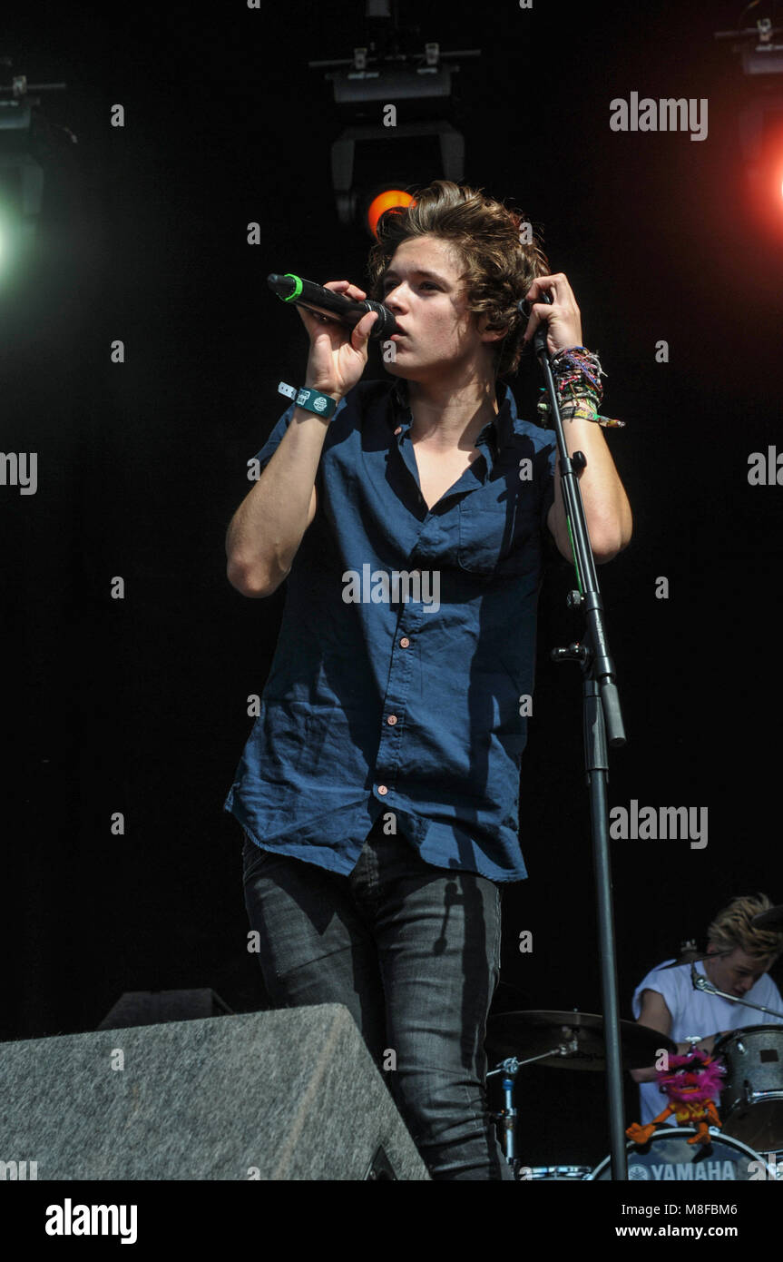 The vamps band hi-res stock photography and images - Alamy