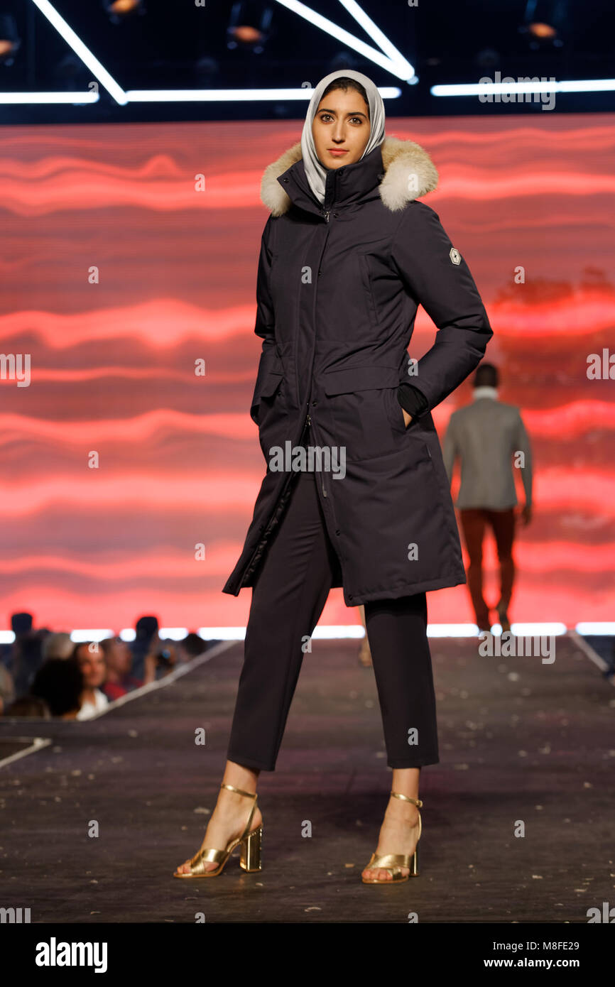 Fashion Shows High Resolution Stock Photography and Images - Alamy