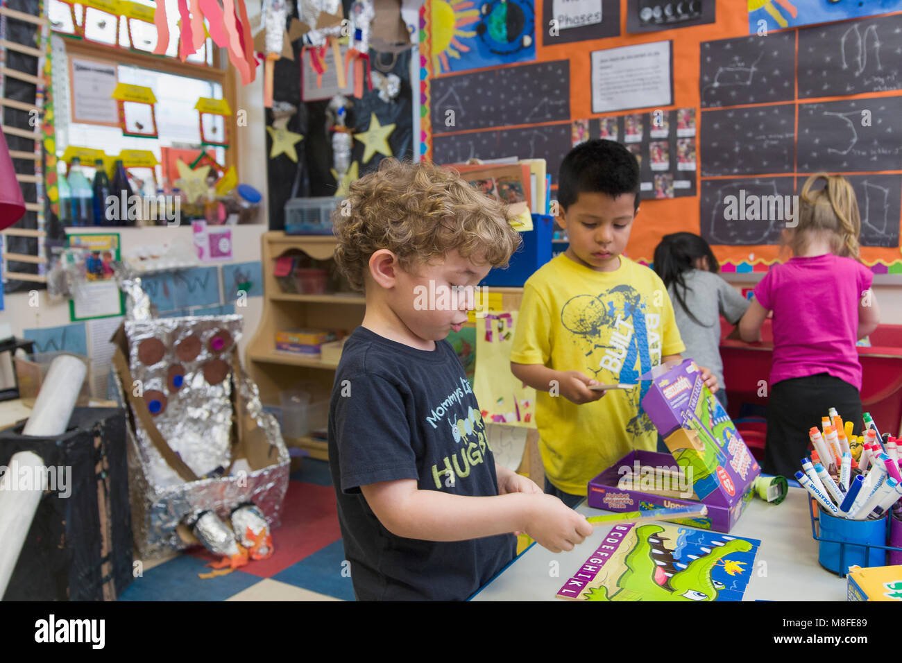 Preschool hi-res stock photography and images - Alamy