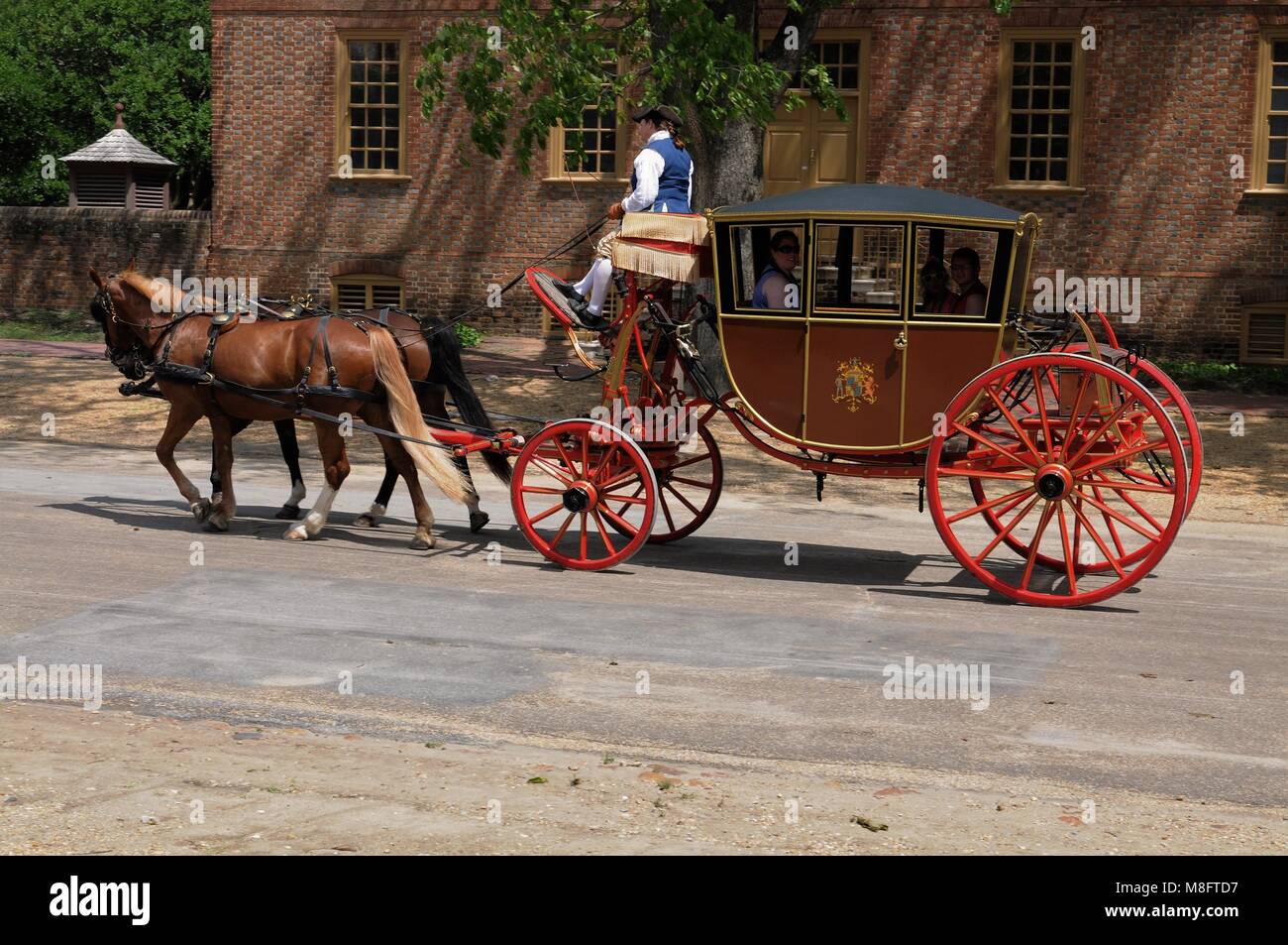 Horse drawn carriage transportation hi-res stock photography and images ...