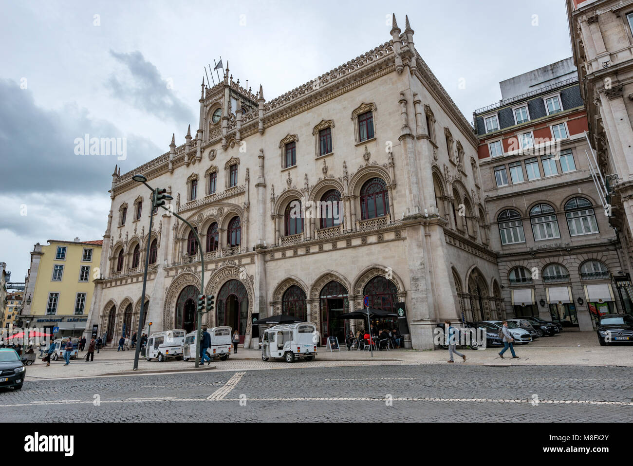 Central station of rossio hi-res stock photography and images - Alamy