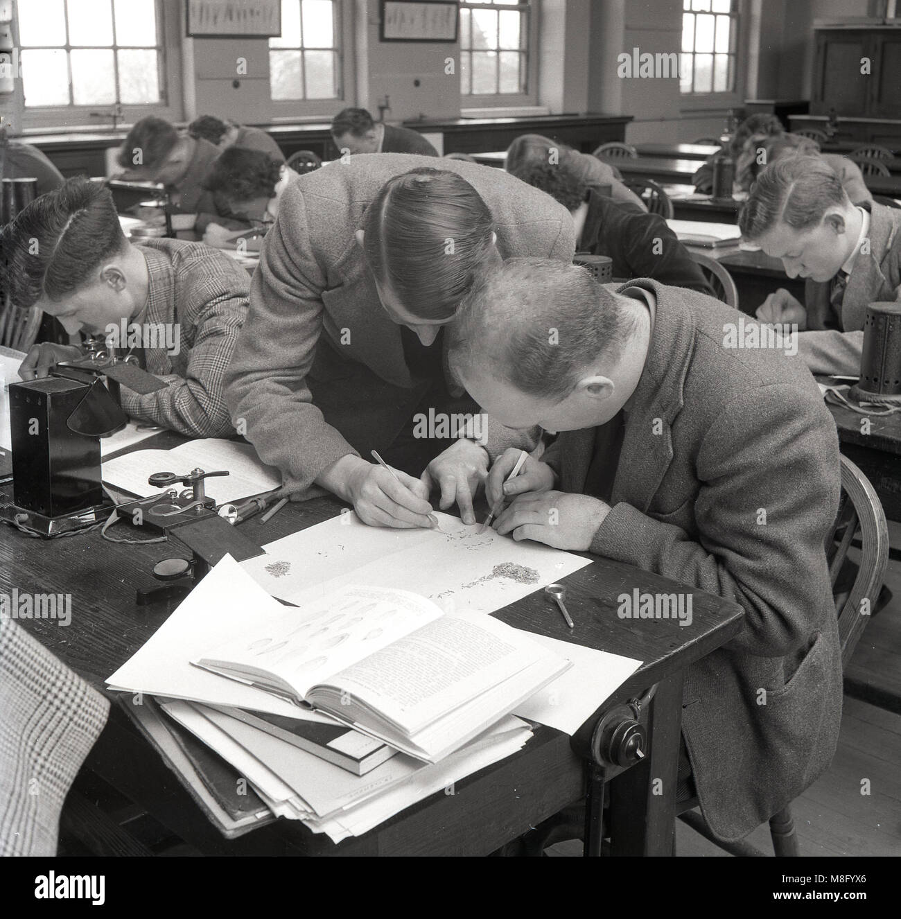 Late 1940s hi-res stock photography and images - Alamy