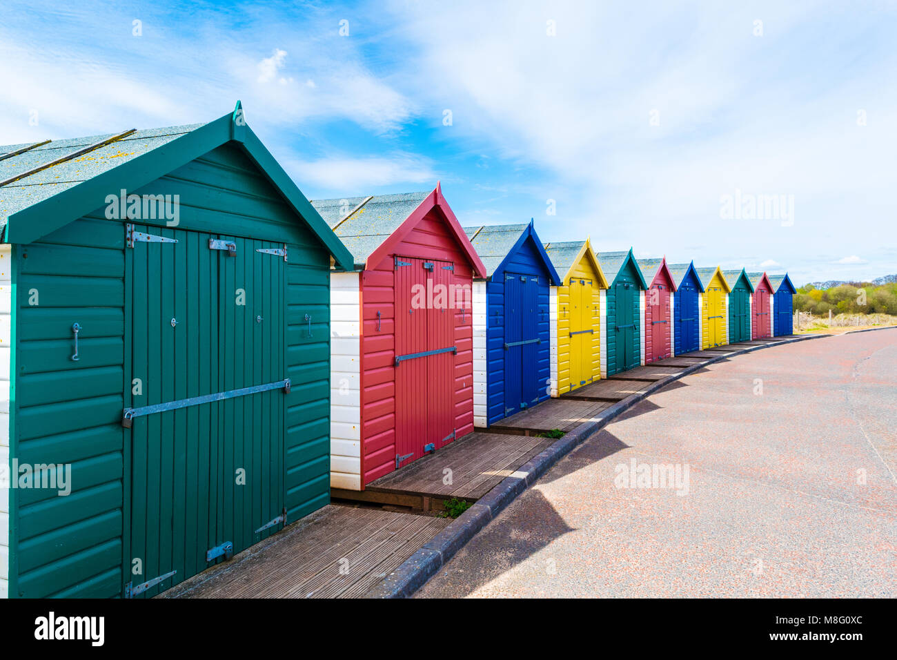 Curved beach line hi-res stock photography and images - Alamy
