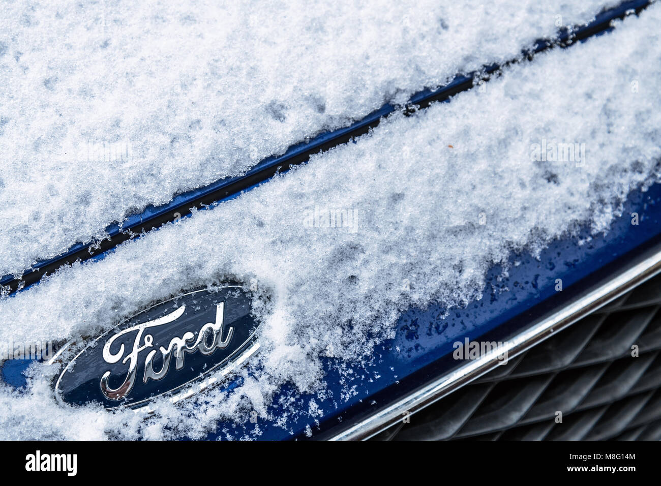 Snow Ford Car Stock Photo - Alamy