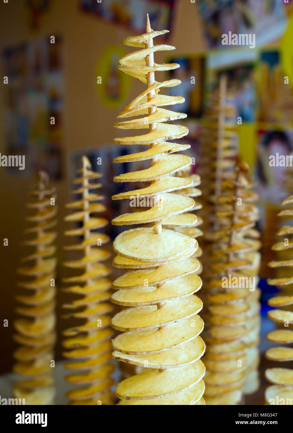 Spiral potato chip hi-res stock photography and images - Alamy