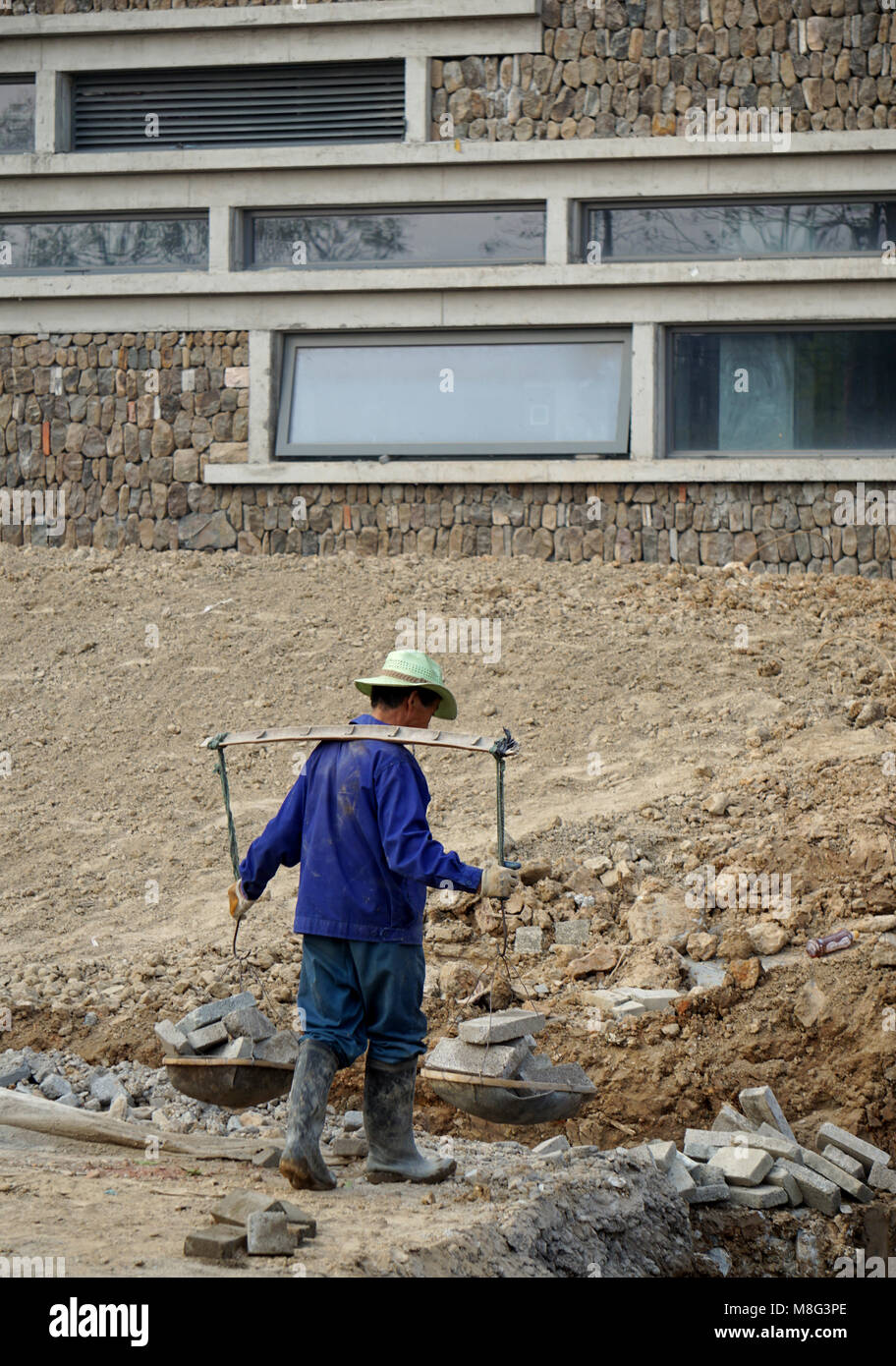 Fuyang Cultural Complex designed by architect Wang Shu (amateur ...