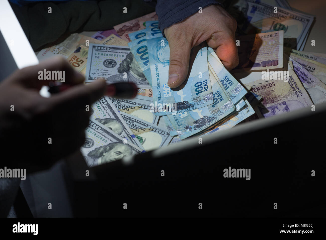 Theft of money hi-res stock photography and images - Alamy