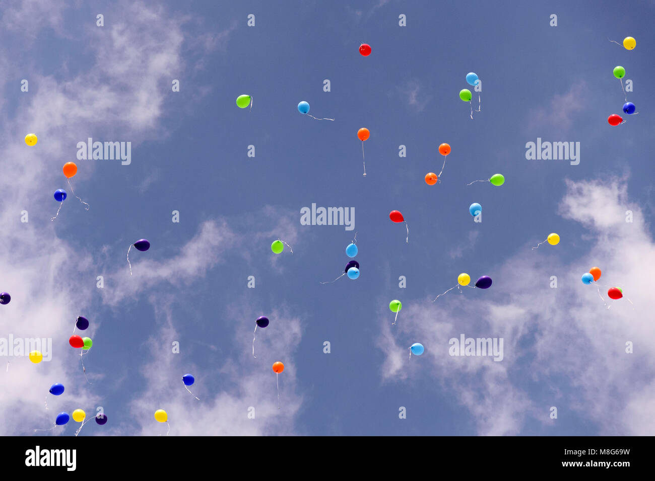Blue balloons holiday helium hi-res stock photography and images - Alamy
