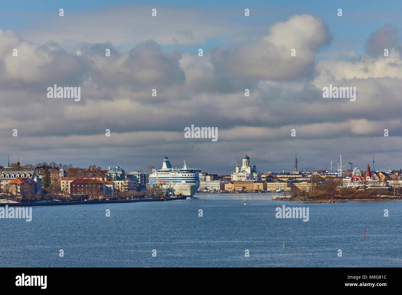Helsinki central bay hi-res stock photography and images - Alamy