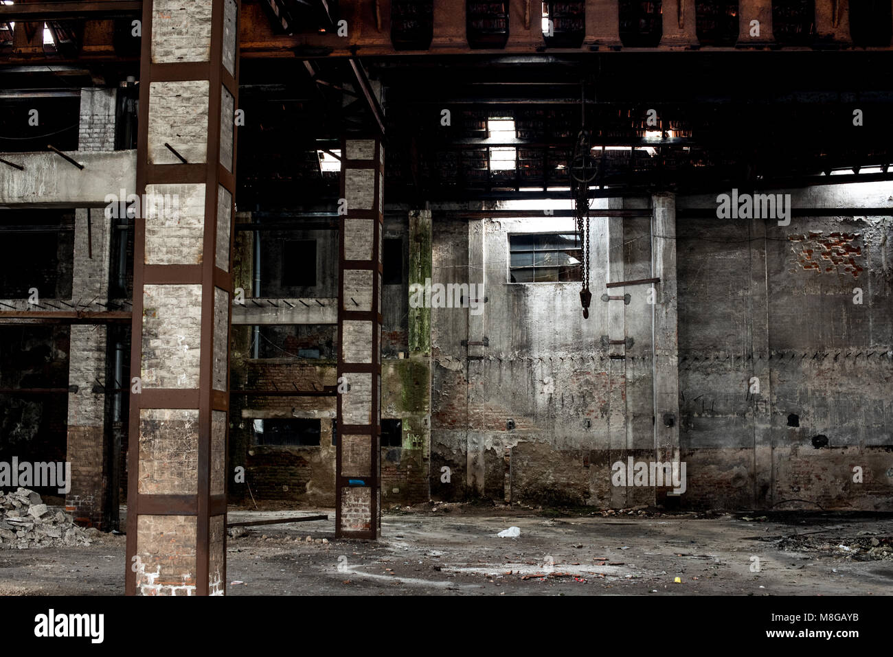 abandoned building interior, old warehouse in disrepair Stock Photo - Alamy