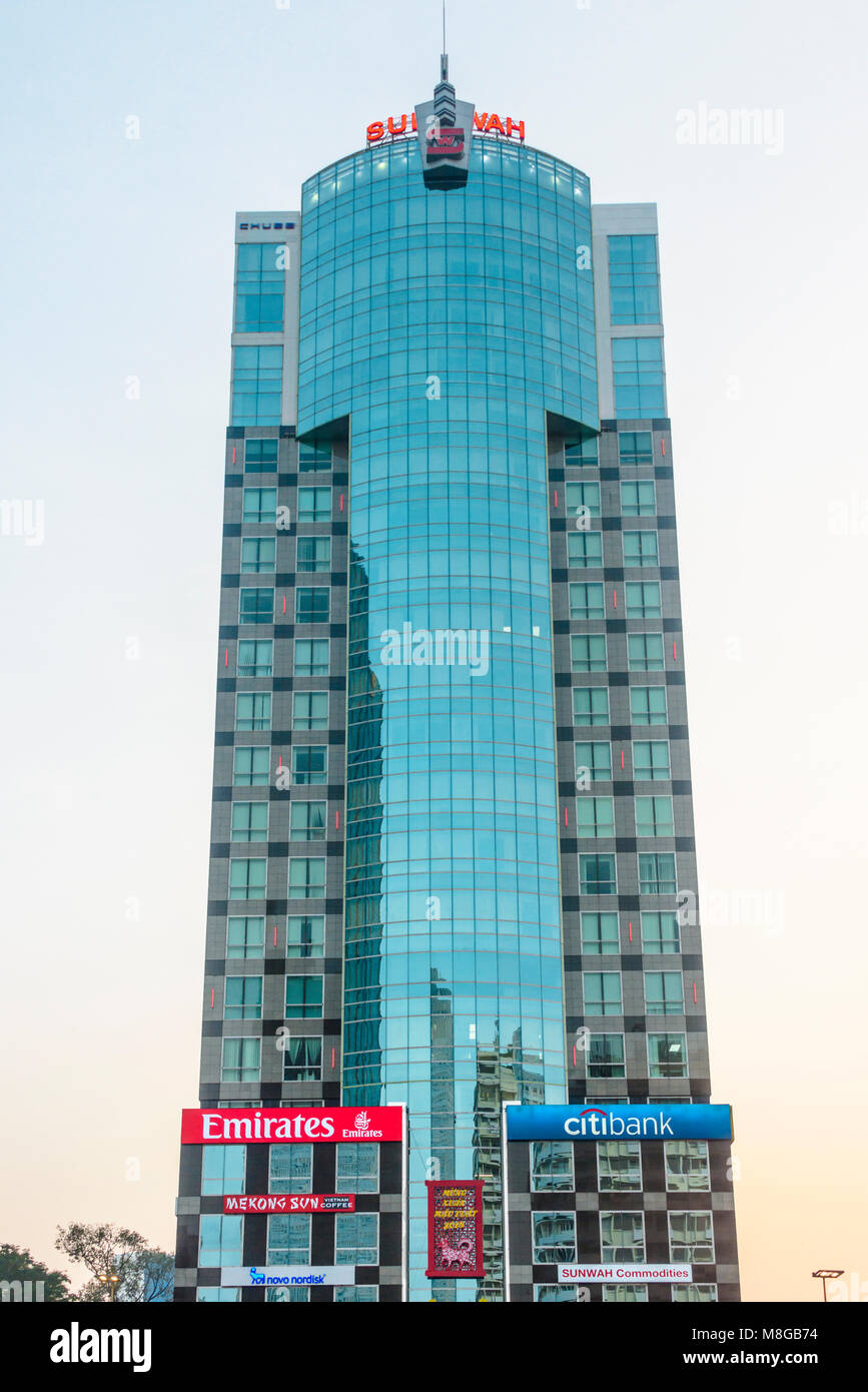 Sunwha tower ho chi minh city hi-res stock photography and images - Alamy