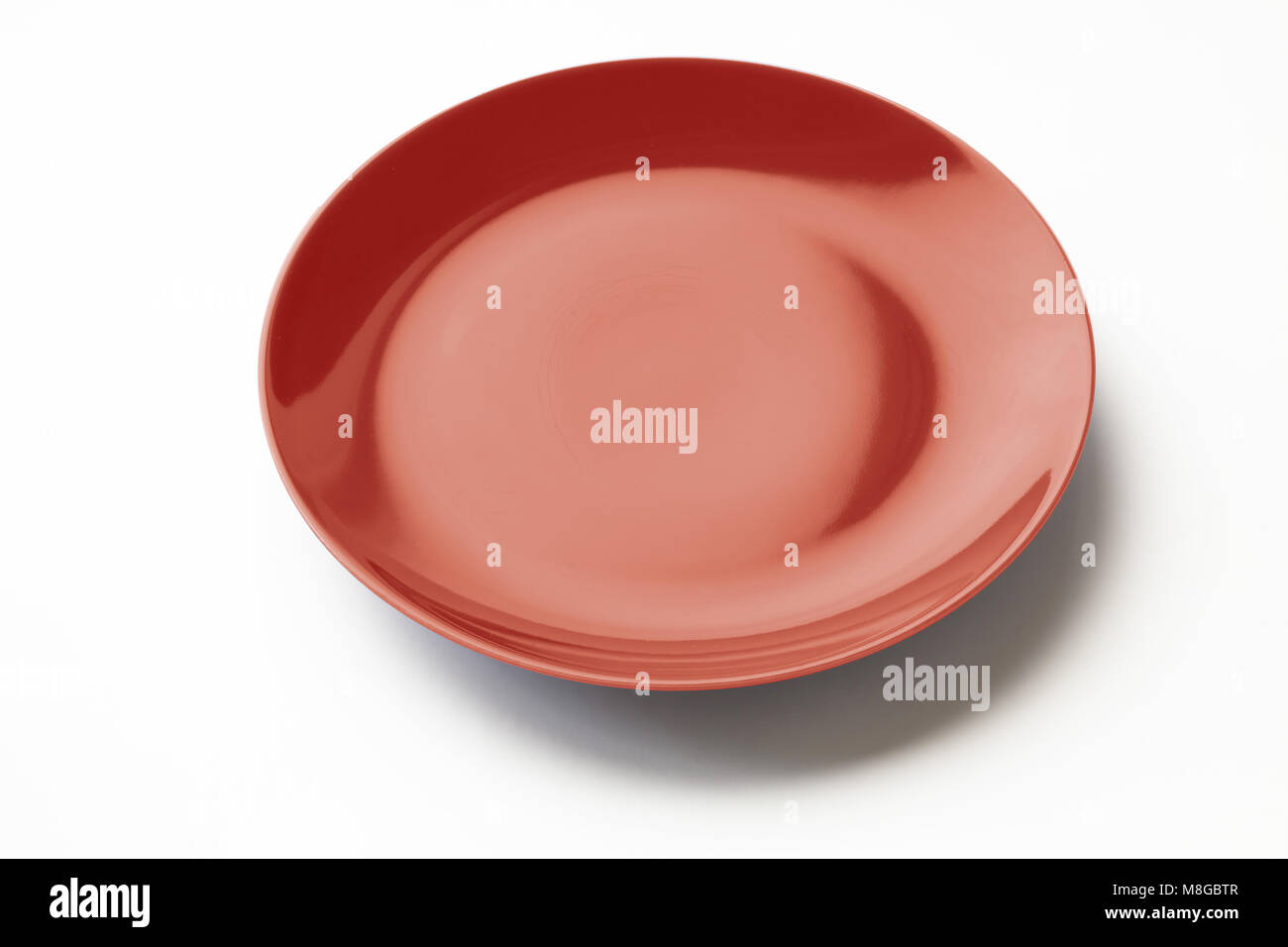 red round plate Stock Photo - Alamy