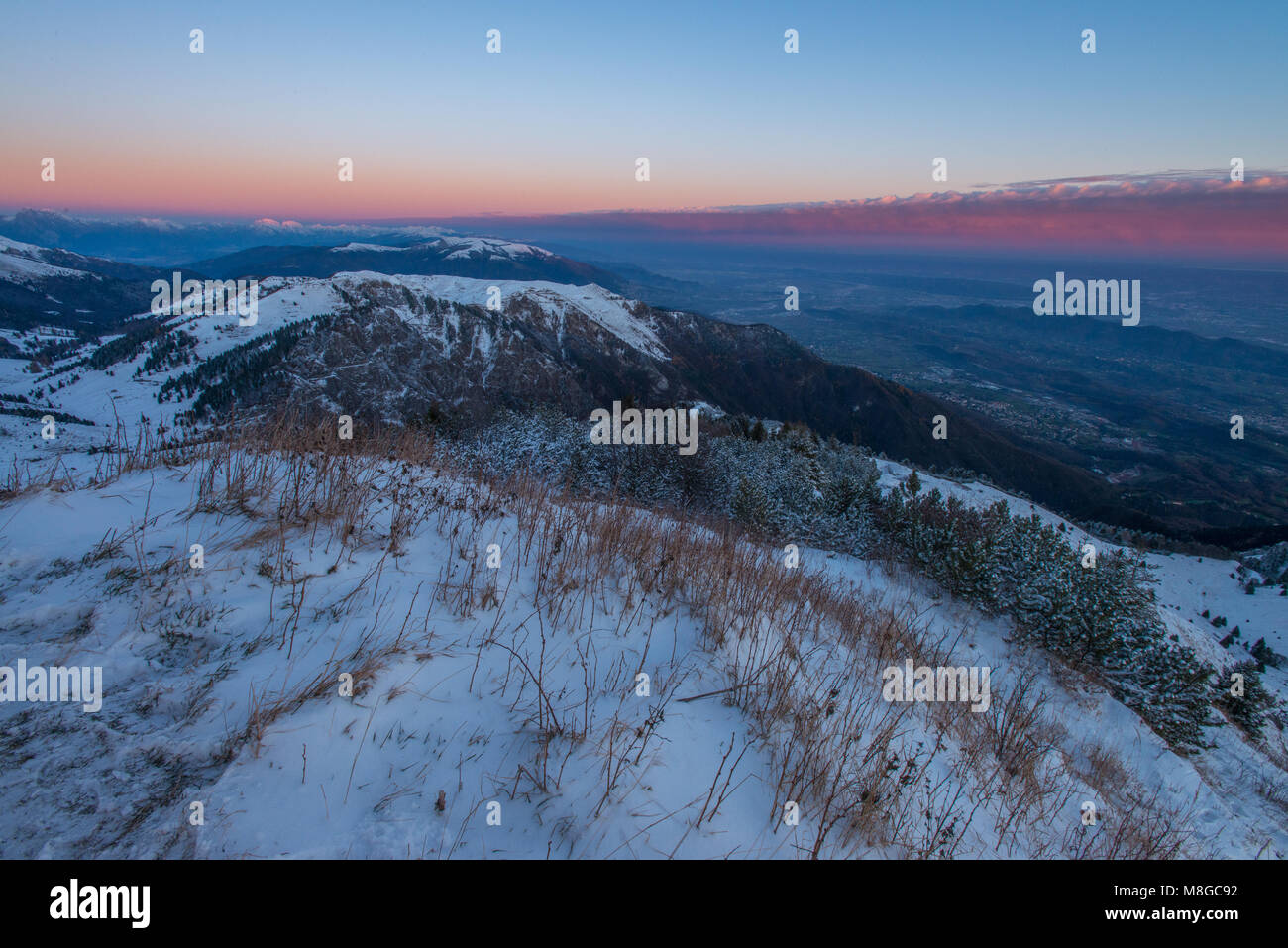 Snow sunset sundown alpenglow winter hi-res stock photography and ...