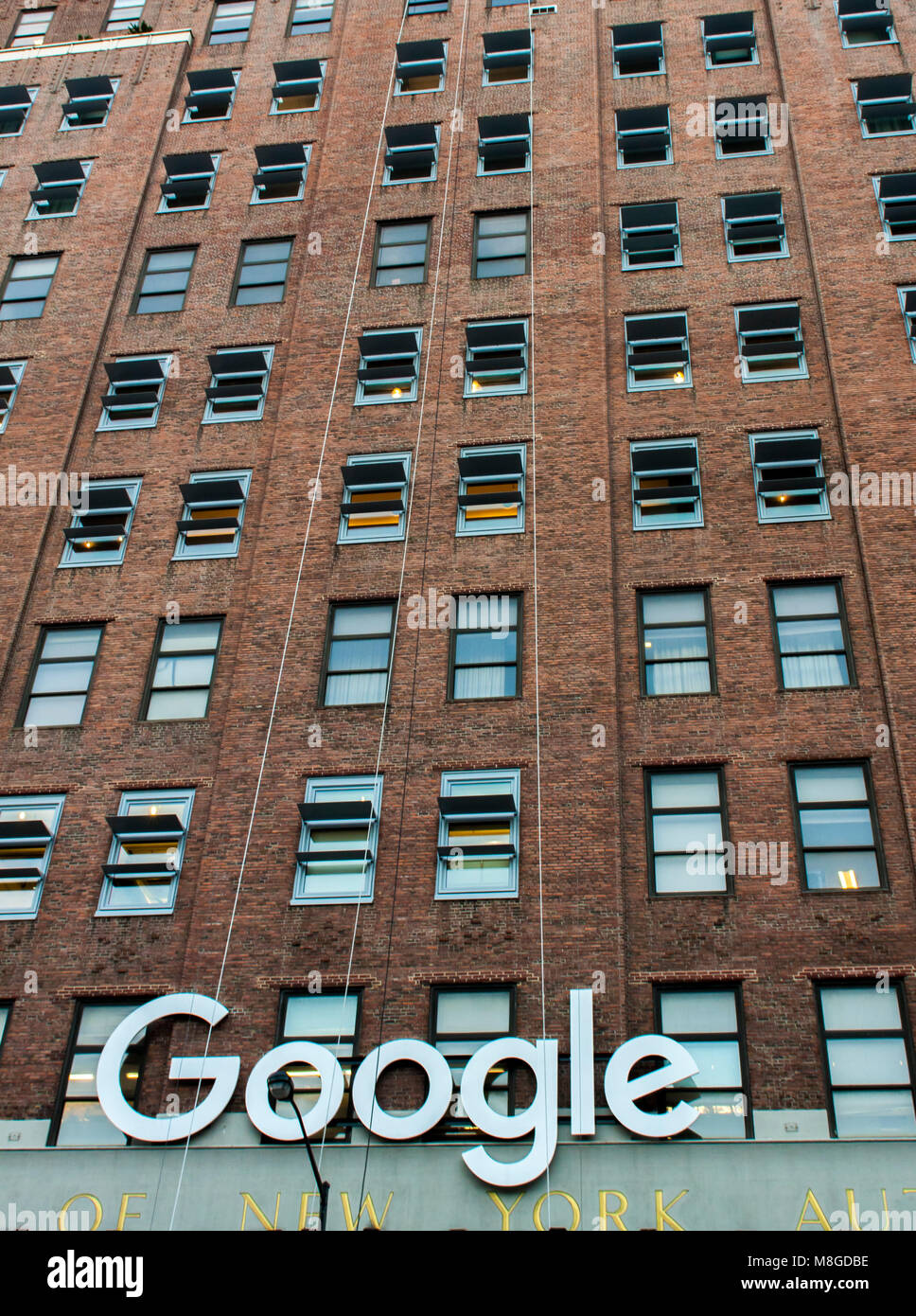 Google office new york hi-res stock photography and images - Alamy
