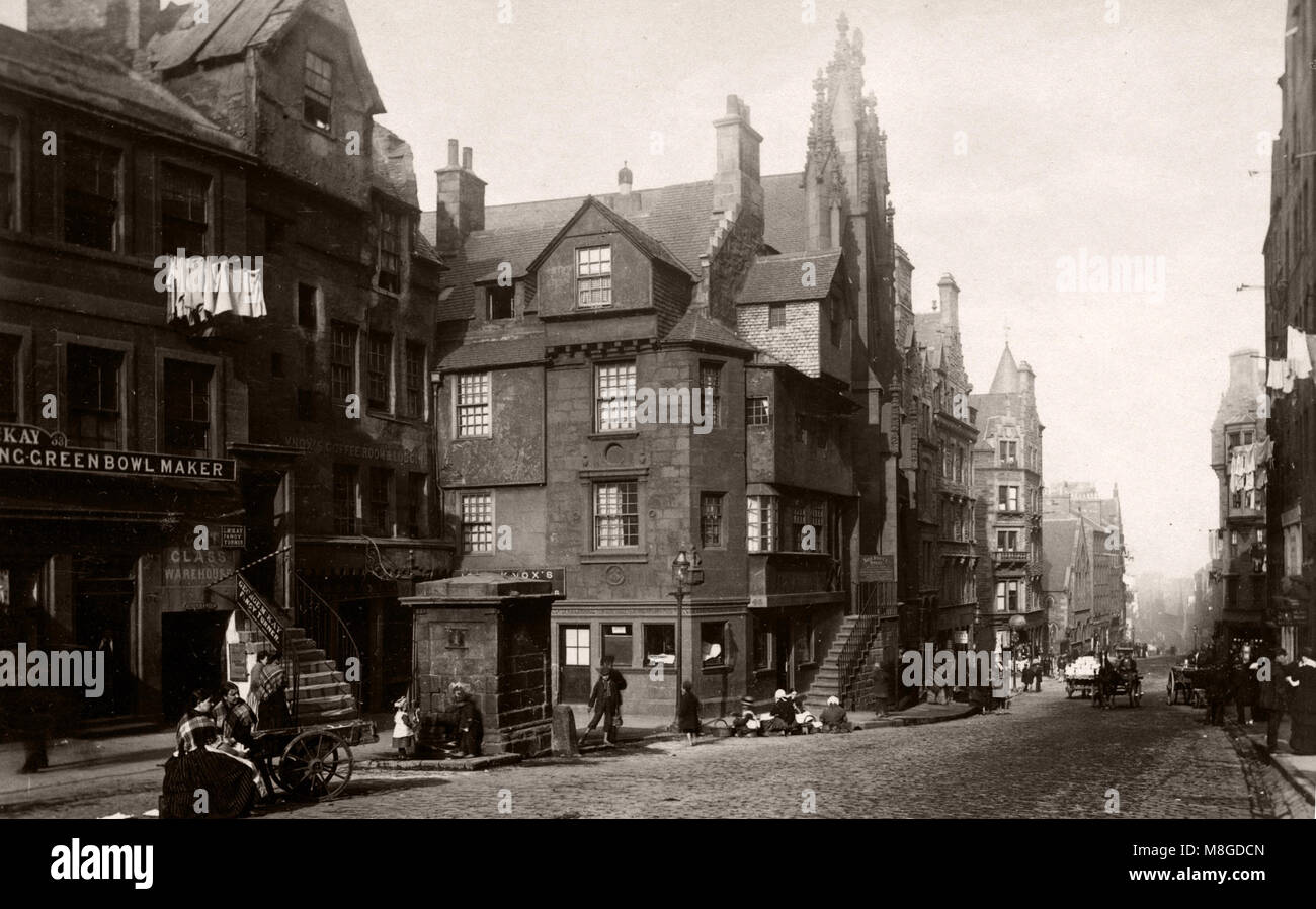 Edinburgh old town 1880s hi-res stock photography and images - Alamy