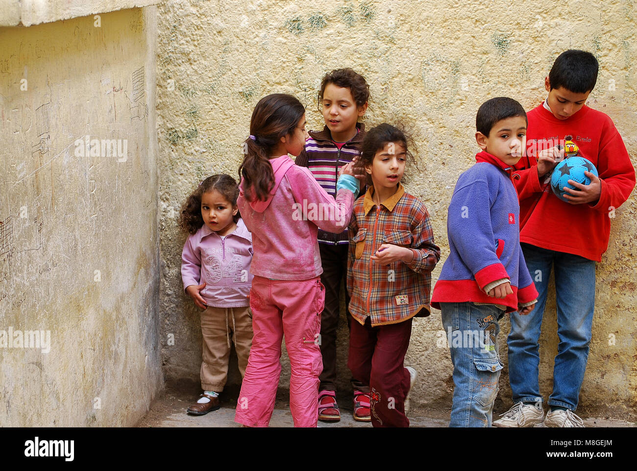 Morocco moroccan school children hi-res stock photography and images ...