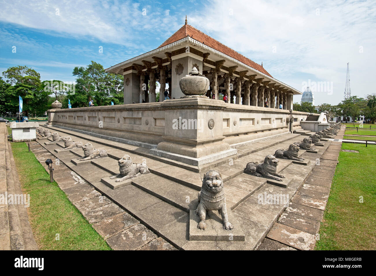 Independence square colombo hi-res stock photography and images - Alamy