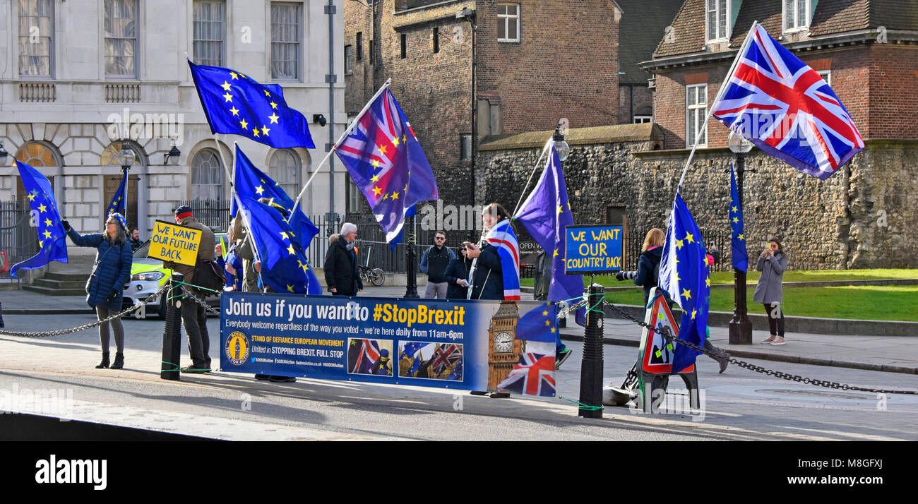 People waving union jack flags hi-res stock photography and images - Alamy