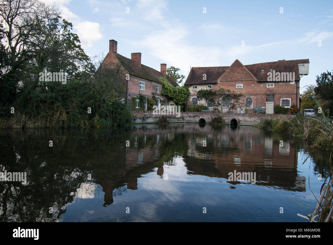 Flatford mill willy lots cottage hi-res stock photography and images ...