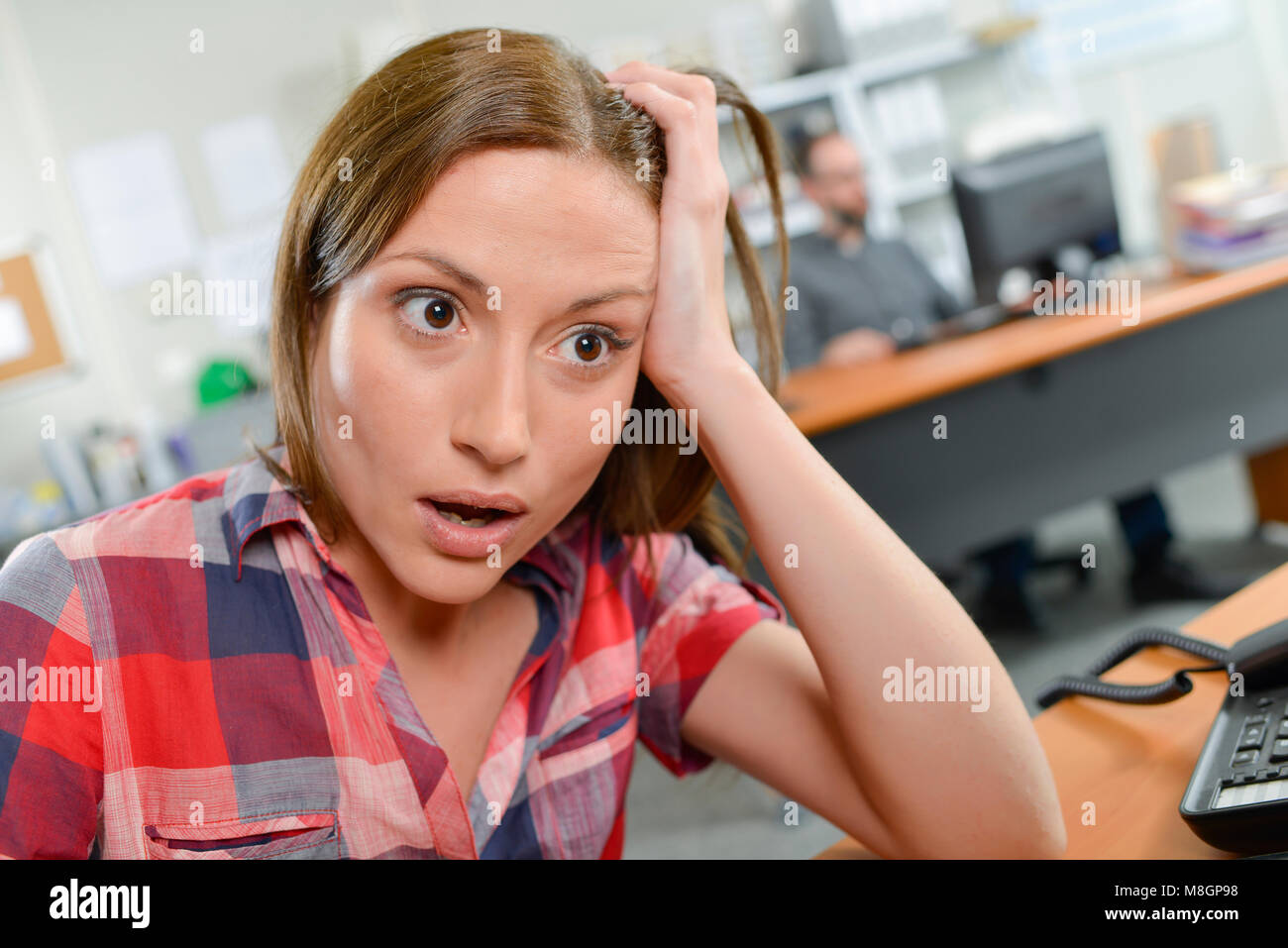 Shocking expression hi-res stock photography and images - Alamy