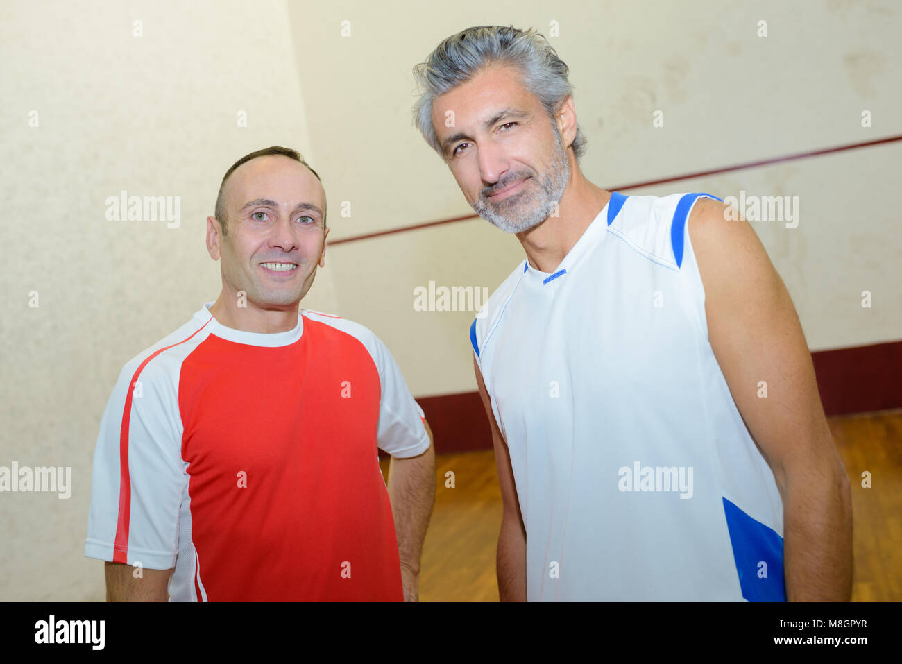 Two fit friends posing hi-res stock photography and images - Alamy