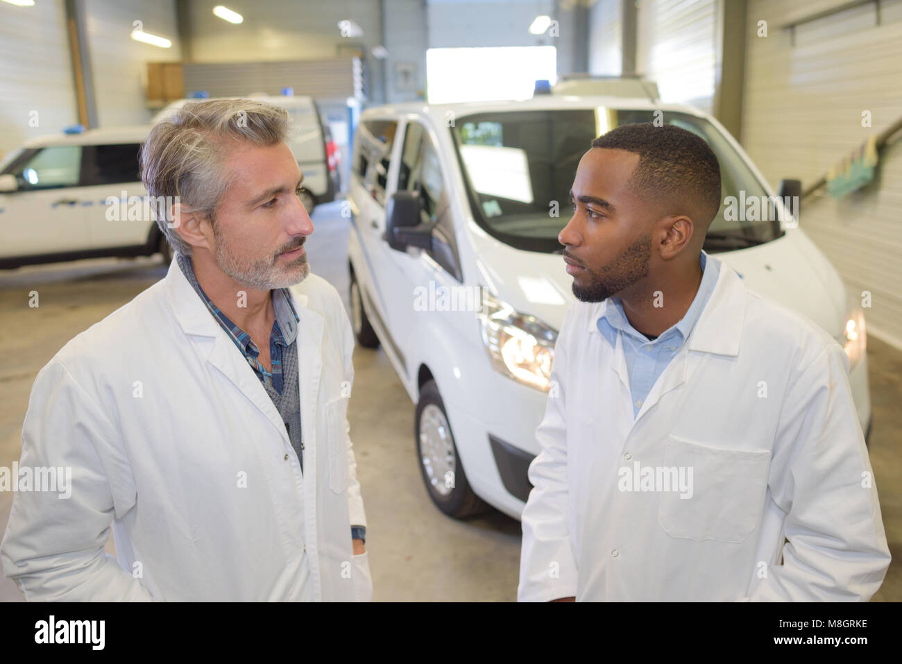 rescue organization team Stock Photo - Alamy