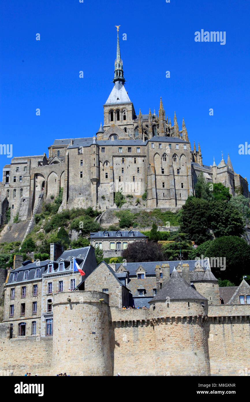 Abbey of the mont saint michel hi-res stock photography and images - Alamy