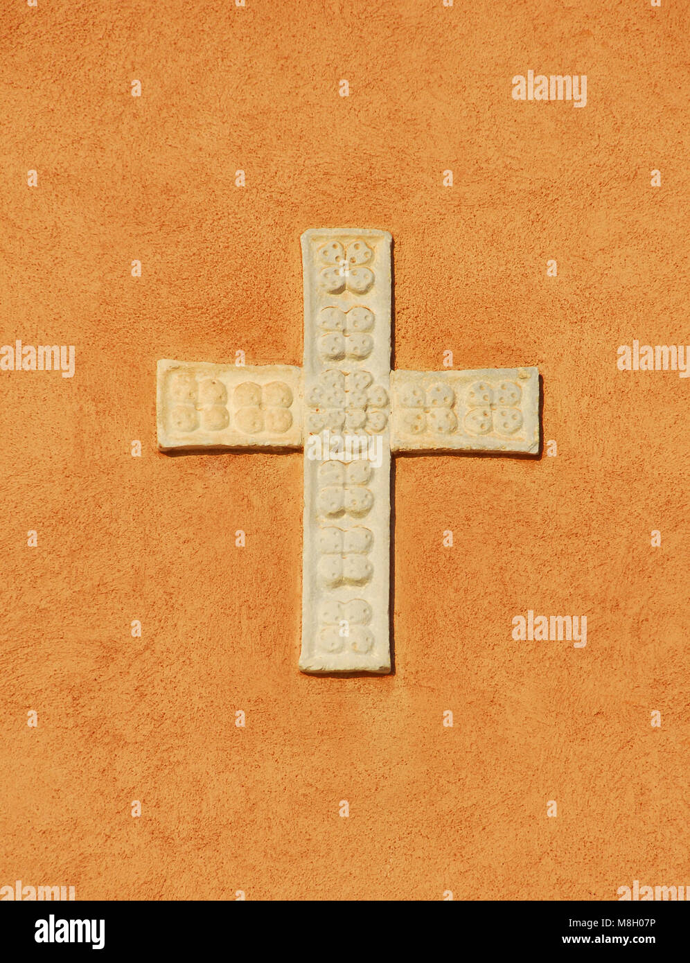 Cross religious symbol hi-res stock photography and images - Alamy