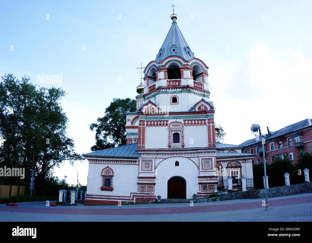 front view of White Church front door Stock Photo - Alamy