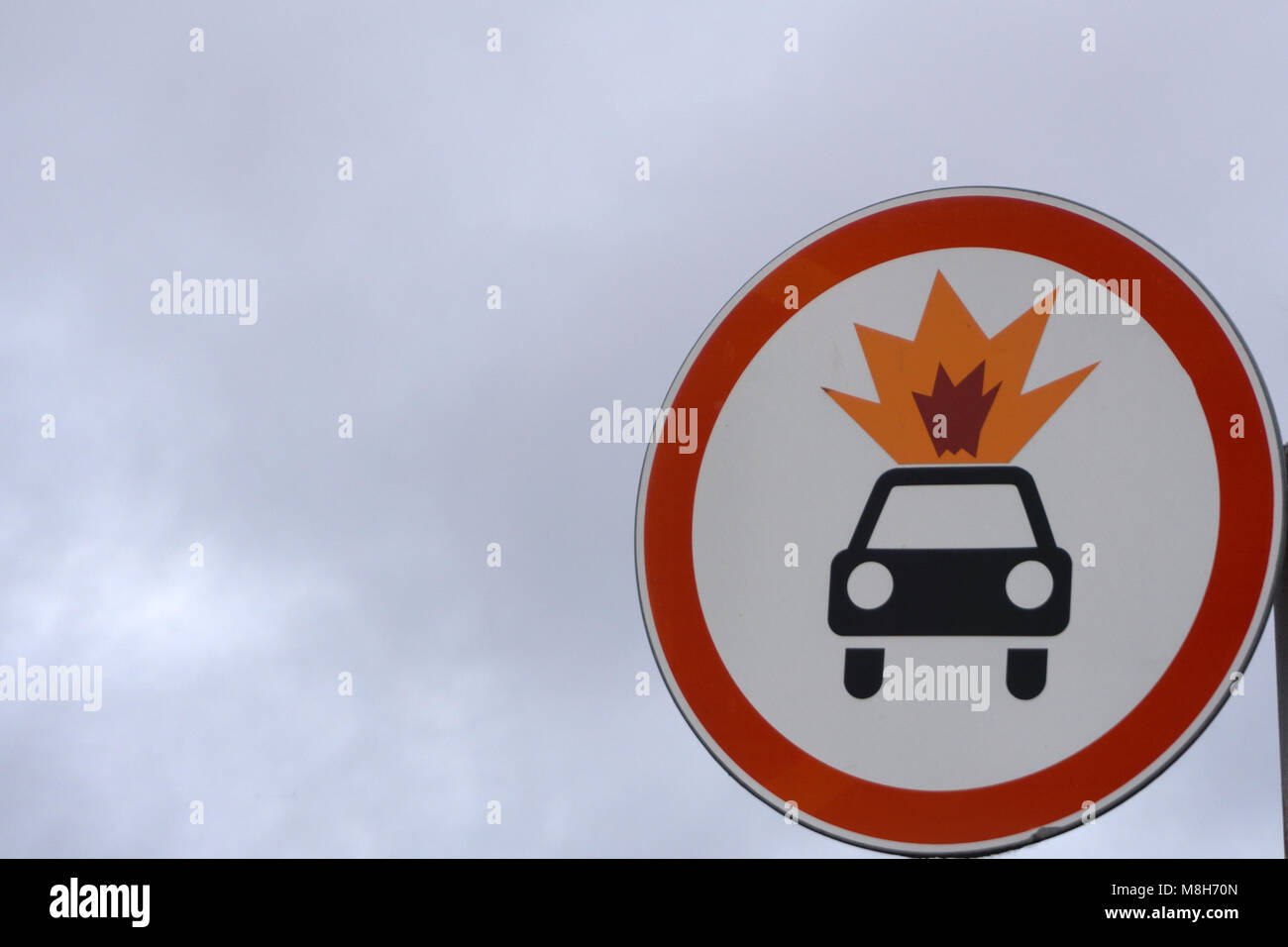 Vehiclestanks hi-res stock photography and images - Alamy