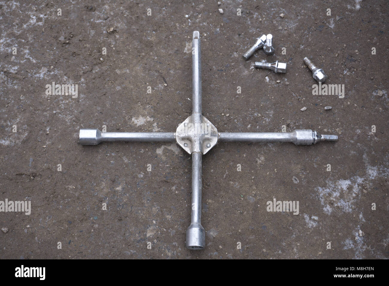 Crosswrench hi-res stock photography and images - Alamy